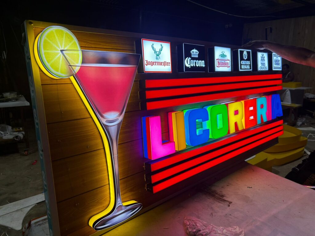 Letrero Luminoso 3D en Pucallpa - Publicidad Total | Letreros luminosos ...