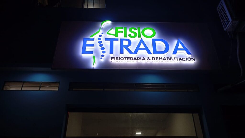 Letrero Luminoso 3D en Pucallpa - Publicidad Total | Letreros luminosos ...